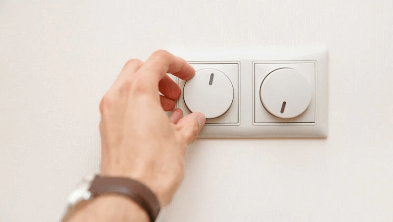 7 Tips to Fix LED Light Flickering or Strobing - LightingSavvy